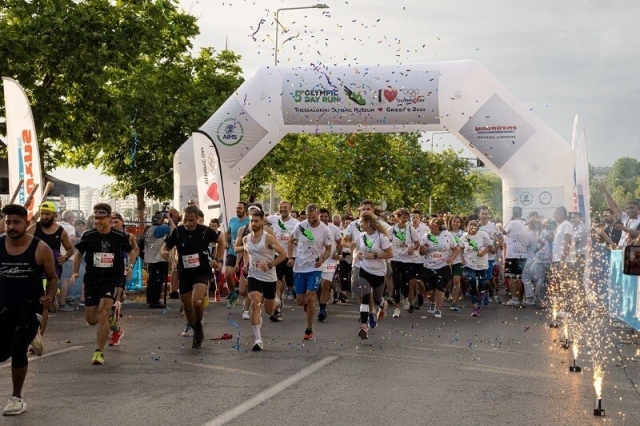 Running in Greece - All Races 2025 [Running Calendar]